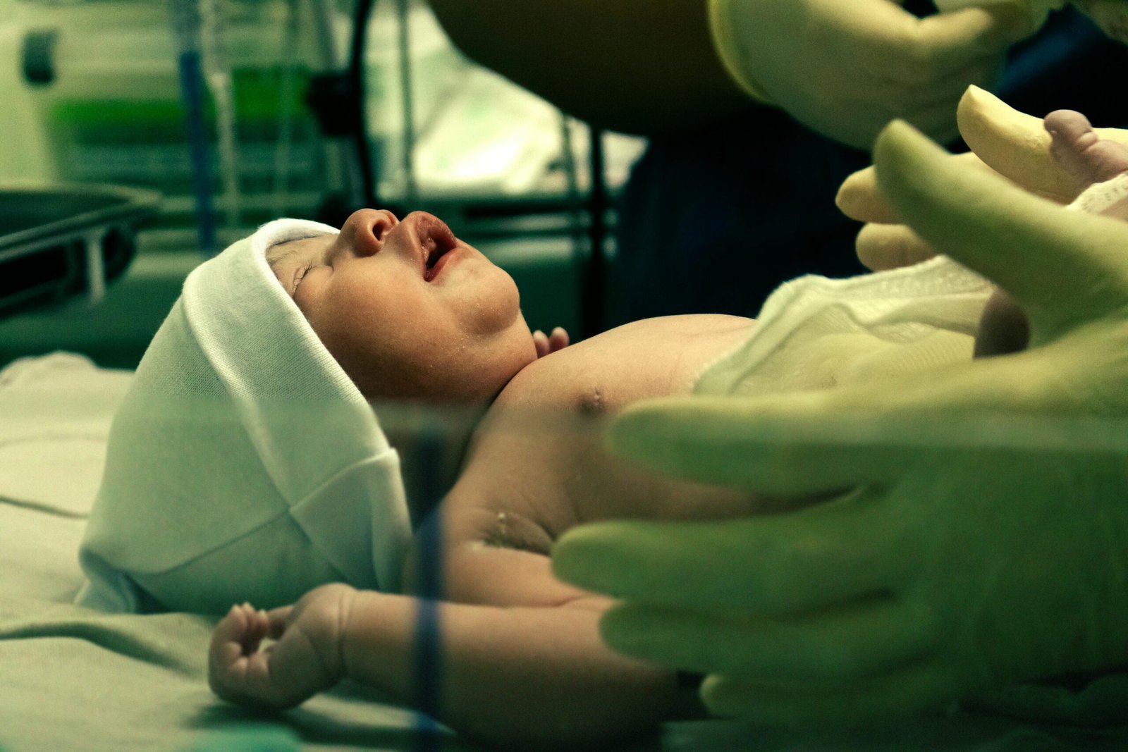 Why Neonatal Care Is Critical for Preterm Babies - NEST - Newborn ...